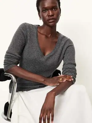 GWYN Greer Slim-fit Cashmere Sweater