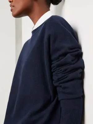 GWYN Oversized Cashmere Crewneck