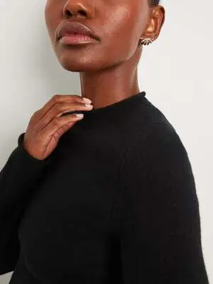 GWYN Cashmere Minimalist Sweater - Navy