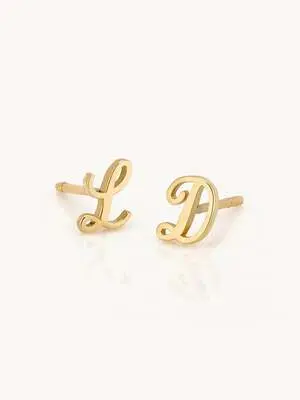 Sarah Chloe Amelia Initial Stud Earrings - One-color