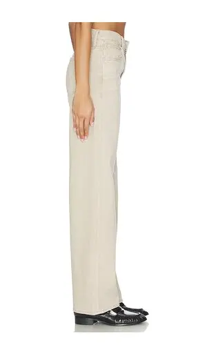 MOTHER The Dodger Sneak Jeans In Beige