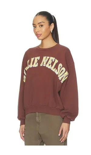 Daydreamer Willie Nelson Oversized Sweatshirt
