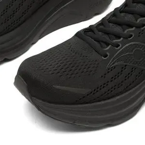 Saucony Hurricane 25 Sneaker - Triple Black