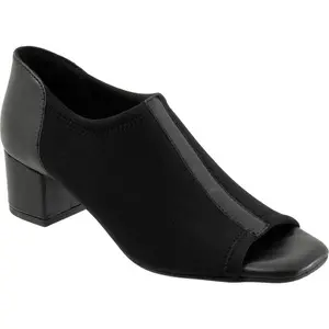 Trotters Block Heel Shoes For Women
