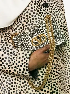 Valentino Garavani Vlogo Signature Chain Shoulder Bag - Black