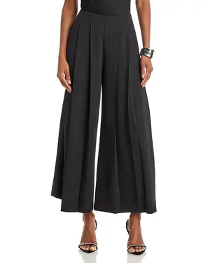 Women's Pleated Cropped Pants