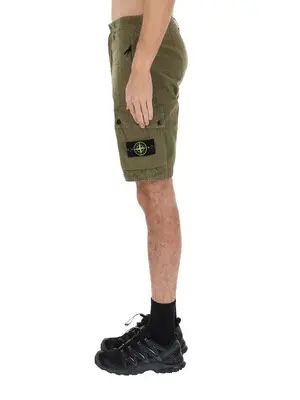 Stone Island Cargo Shorts With Logo Patch - Military Green