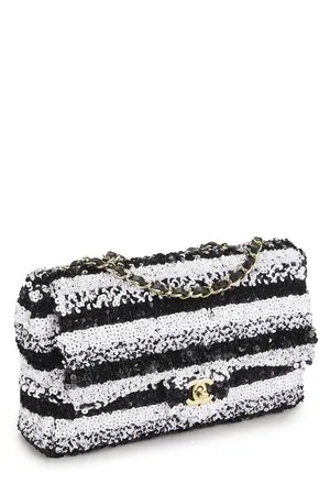 Chanel Flap Bag With Sequins - Multi