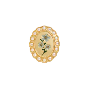 FABLE ENGLAND Forget Me Not Pearl Cameo Brooch - Gold