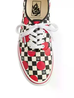 VANS Vlogo Checkerboard Print Sneakers - White