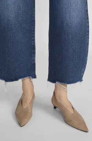 FRAME Bowed Raw Hem Straight Leg Jeans