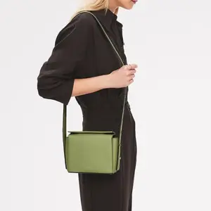 RADLEY The Selina Small Flapover Crossbody Bag - Apple
