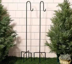 PRIMROSE HILL Set Of 2 Indoor/outdoor 40' Shepherds Hooks - One-color