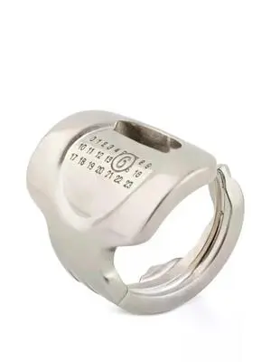 MAISON MARGIELA Logo Detail Ring