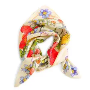 VERA BRADLEY Square Silk Scarf In All The Pretty Wildflowers - Yellow