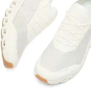 On Cloud 6 Versa Sneakers