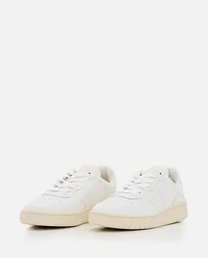 VEJA V-90 Sneakers