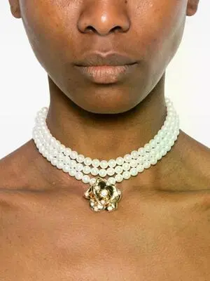 SELF-PORTRAIT Rose Pearled Necklace