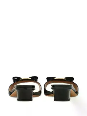 FERRAGAMO Vara Bow-detail Sandals - Black