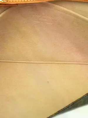 LOUIS VUITTON 2001 Monogram Pochette Twin Gm