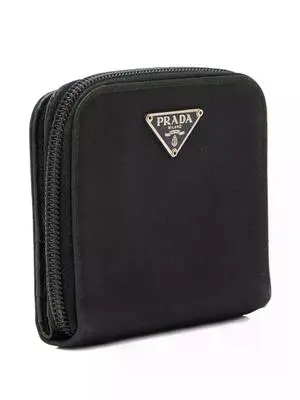 Prada Logo-plaque Zipped Wallet