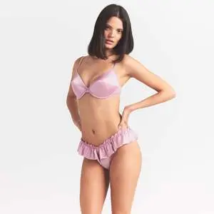 SKIMS Vintage Demi Bra | Pink | | Stretch Satin