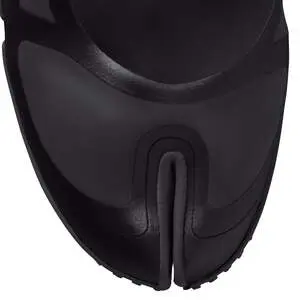 SKIMS Nikeskims Rift Satin Sneakers - Black