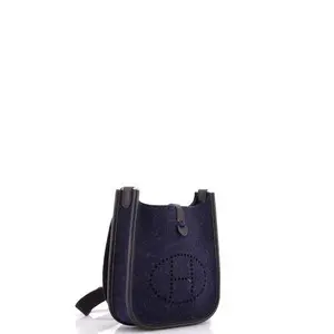 Hermès Evelyne Bag Gen Iii Felt Tpm - Blue