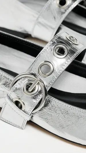 AeydĒ Uma Eyelet Crackle Laminated Calf Leather Flats - Silver