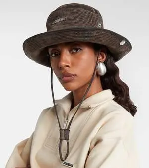 Jacquemus Velvet Bucket Hat - Brown