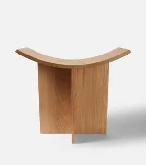 101 COPENHAGEN Brutus Oak Stool Kristian Sofus Hansen And Tommy Hyldahl - Beige