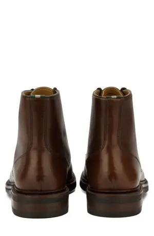 MILWAUKEE BOOT COMPANY Wells Chukka Boot - Brown