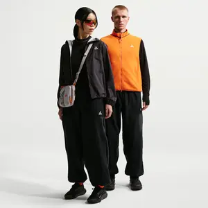 Nike Wolf Tree" Plus Fleece Pants - Black