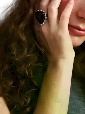 POISON DROP LAB Heart-shaped Quartz Cocktail Ring