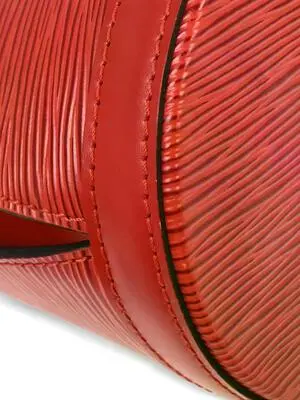 LOUIS VUITTON 1996 Cluny Shoulder Bag - Red