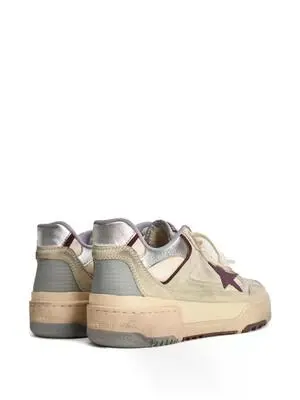 GOLDEN GOOSE Forty2 Star Sneakers - Neutrals