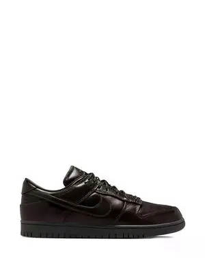 Nike Dunk Low Retro Premium Sneakers - Brown