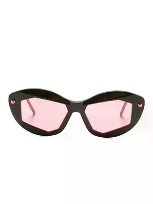 KUBORAUM P16 Cat-eye Sunglasses - Black