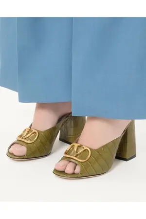 Valentino Garavani Vlogo Signature Slide Sandal - Green