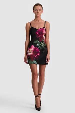 Sweetheart Neckline Mini Dresses