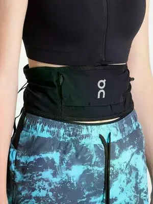 On Ultra Belt 2l Belt Bag - Black