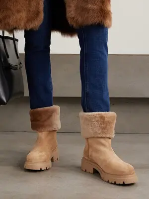 STUART WEITZMAN Hudson Shearling Ankle Boots - Brown