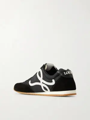 Loewe Ballet Runner 2.0 Logo-appliquéd Sneakers - Black