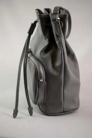 LA ROSE Leather Bucket Bag - Grey