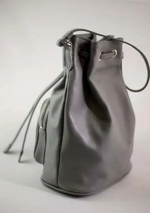 LA ROSE Leather Bucket Bag - Grey