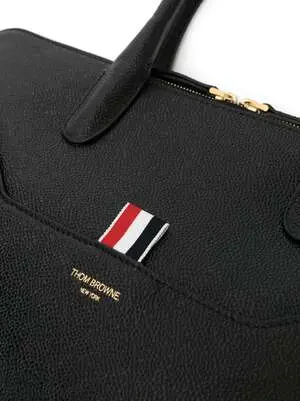 Thom Browne Slim Briefcase In Pebble Grain Leather - Black
