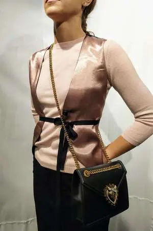 LA ROSE Cashmere 3/4 Sleeve Top - Pink