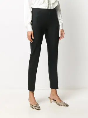 PAROSH Slim Fit Cropped Trousers