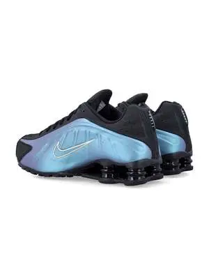 Nike Shox R4 Sneakers