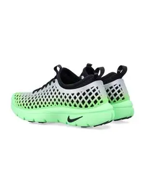 Nike Rejuven8 Sneakers